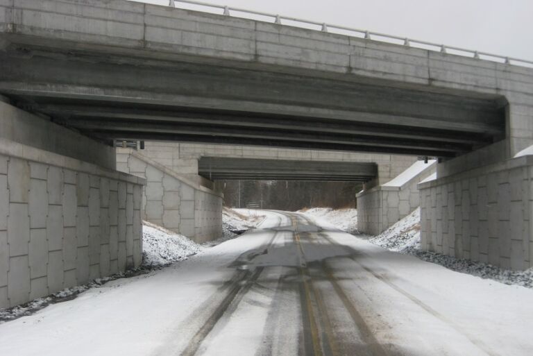 MSE Walls for Bridges | Bridge Abutments | Geoquest Canada
